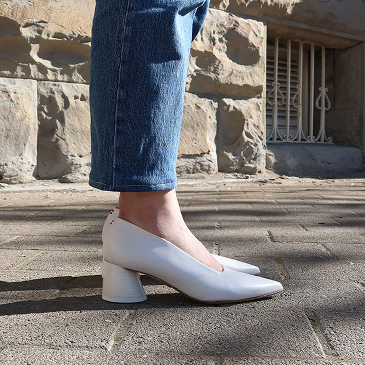 Willow - Off White– Head Over Heels NZ